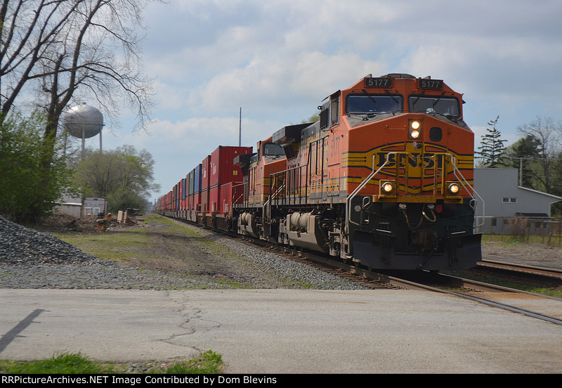 BNSF 5177